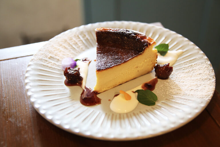 Cafe&DELI Soramame食堂 - シェフの愛情が込もったここでしか味わえない料理を愛犬と共に ｜ ことみせ